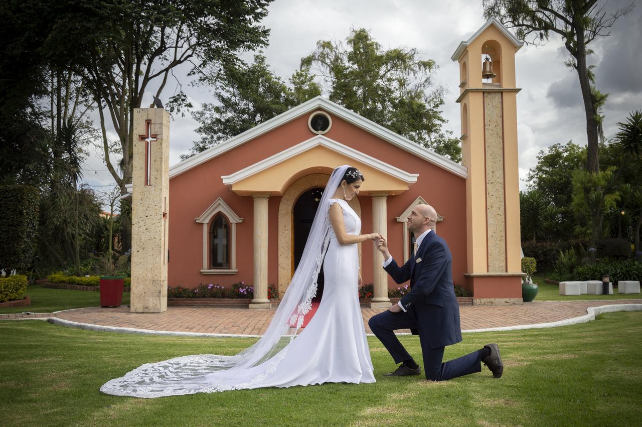Bonita Capilla Para Bodas Decorado De Iglesia Para Boda | TikTok